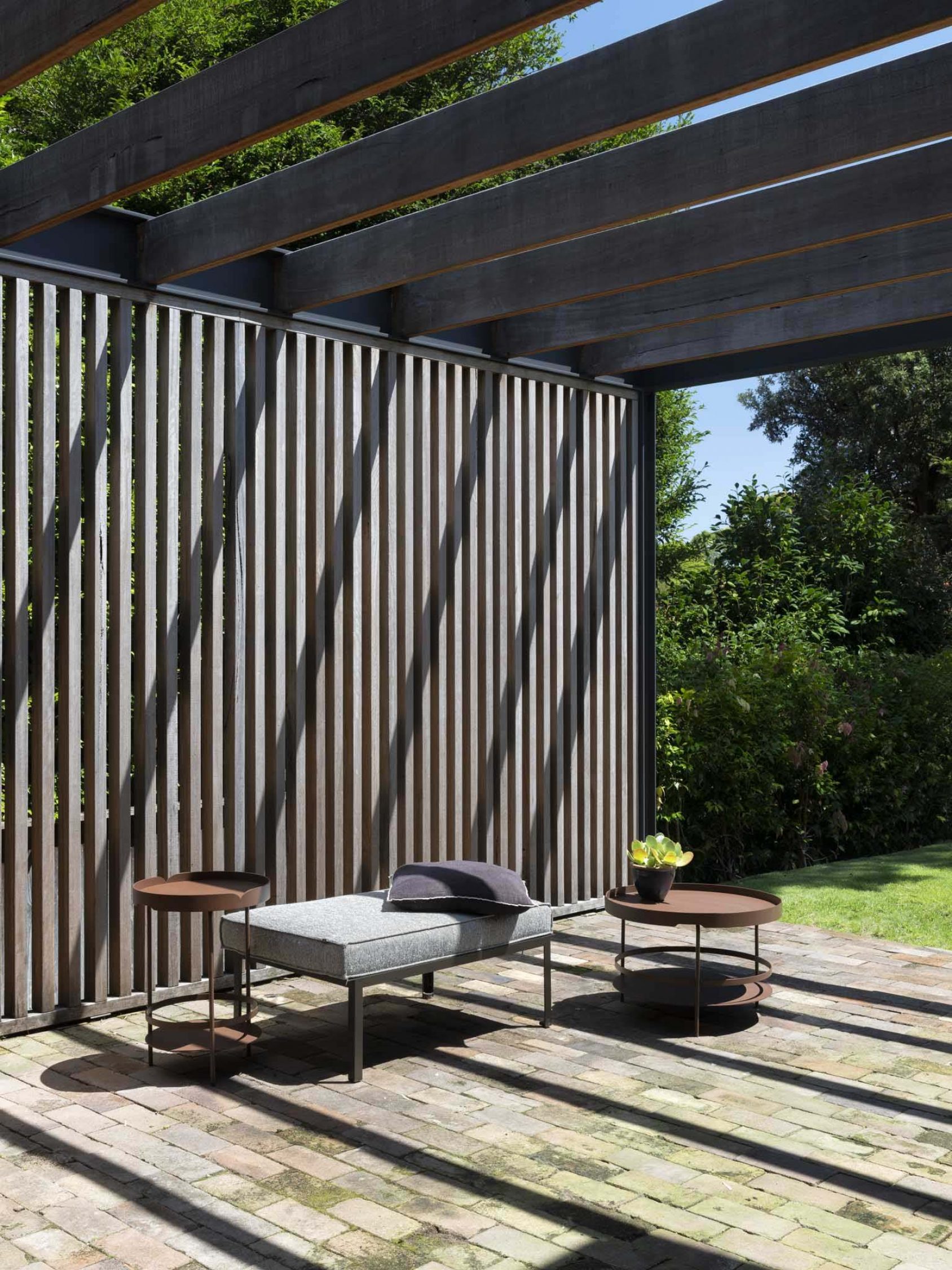 Surgo House – Projects